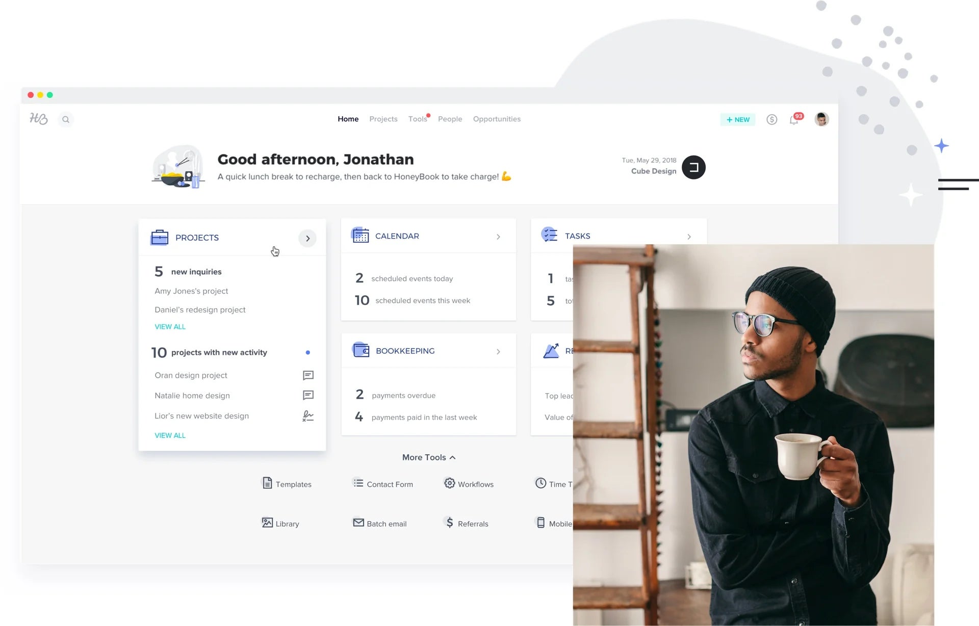 HoneyBook | CollectWP